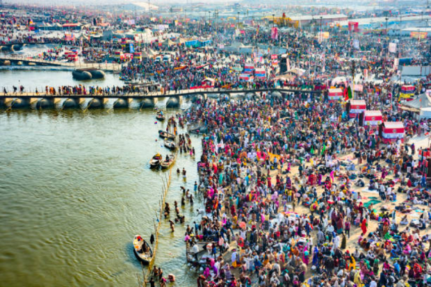 Thousands of devotees begin 'Kalpvas' on first day of Maha Kumbh Mela ...