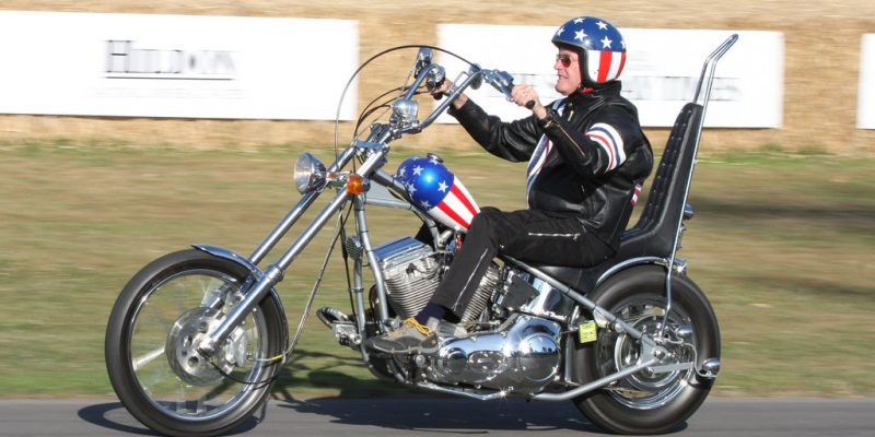 'Easy Rider' Actor Peter Fonda Dies at 79