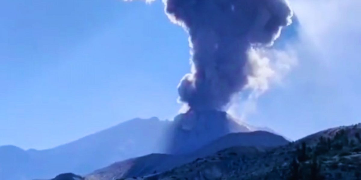 Ubinas Volcano Eruption State Of Emergency Declared As Volcano In Peru